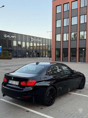 Melns BMW 320 2012 Viļņa, ar dzinēja tilpumu 2.00 L un nobraukumu 225 tūkst. km par 7500 €, foto 6 vietnē AUTOMOTO.COM.LV