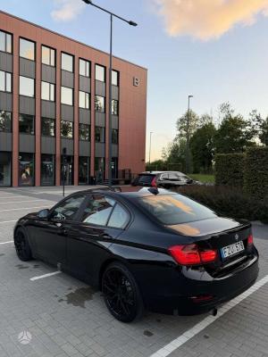 Melns BMW 320 2012 Viļņa, ar dzinēja tilpumu 2.00 L un nobraukumu 225 tūkst. km par 7500 €, foto 10 vietnē AUTOMOTO.COM.LV