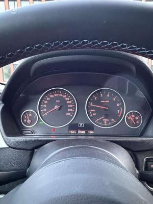 Melns BMW 320 2012 Viļņa, ar dzinēja tilpumu 2.00 L un nobraukumu 225 tūkst. km par 7500 €, foto 17 vietnē AUTOMOTO.COM.LV