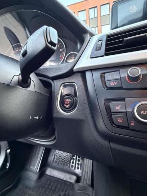 Melns BMW 320 2012 Viļņa, ar dzinēja tilpumu 2.00 L un nobraukumu 225 tūkst. km par 7500 €, foto 20 vietnē AUTOMOTO.COM.LV