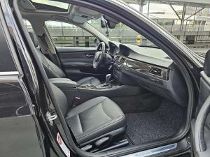 Black BMW 320 2012 in Vilnius, with an engine capacity of 2.00 L and mileage of 252 thousand km for 6900 €, photo 18 on AUTOMOTO.COM.LV