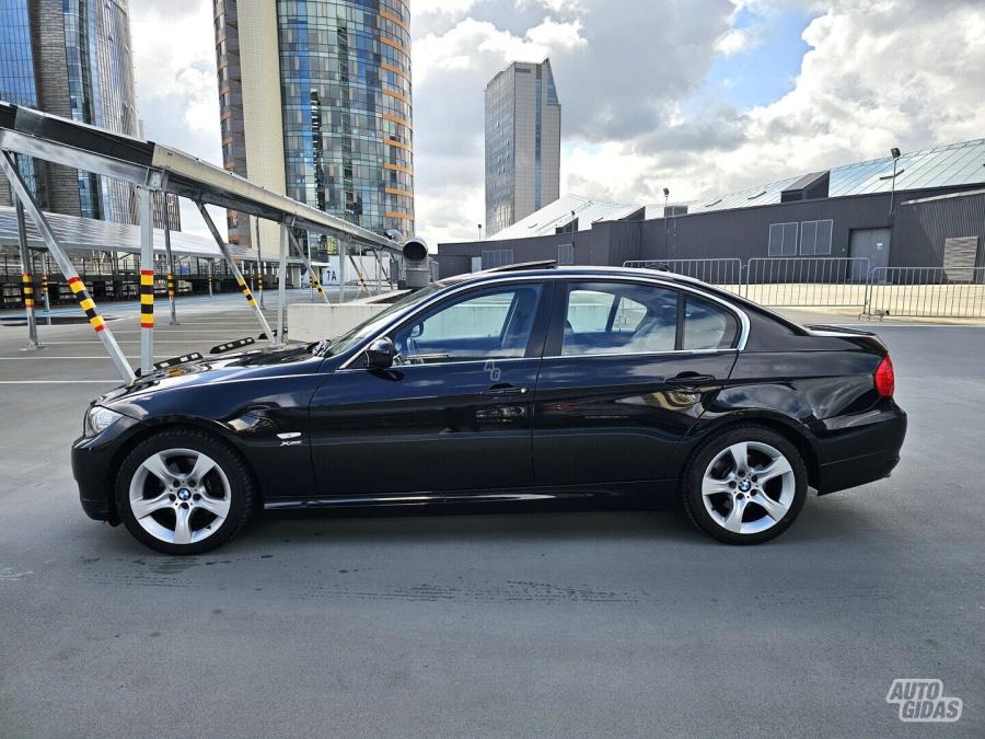Melns BMW 320 2012 Viļņa, ar dzinēja tilpumu 2.00 L un nobraukumu 253 tūkst. km par 6900 €, foto 4 vietnē AUTOMOTO.COM.LV