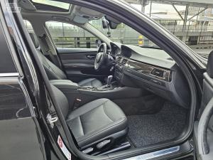Melns BMW 320 2012 Viļņa, ar dzinēja tilpumu 2.00 L un nobraukumu 253 tūkst. km par 6900 €, foto 17 vietnē AUTOMOTO.COM.LV