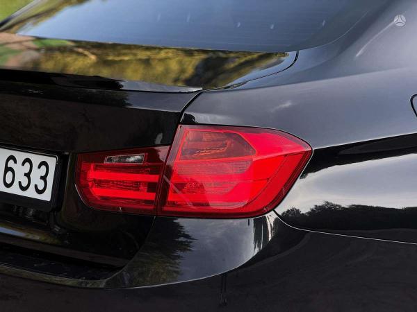 Melns BMW 320 2012 Šauļi, ar dzinēja tilpumu 2.00 L un nobraukumu 266 tūkst. km par 8900 €, foto 8 vietnē AUTOMOTO.COM.LV