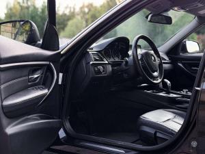 Black BMW 320 2012 in Siauliai, with an engine capacity of 2.00 L and mileage of 266 thousand km for 8900 €, photo 12 on AUTOMOTO.COM.LV