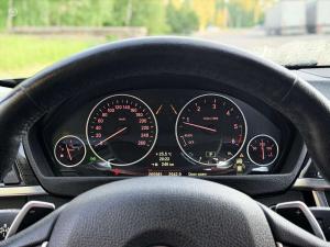Black BMW 320 2012 in Siauliai, with an engine capacity of 2.00 L and mileage of 266 thousand km for 8900 €, photo 23 on AUTOMOTO.COM.LV