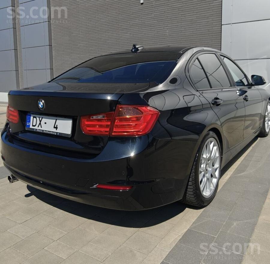 Black BMW 320 2012 in Riga, with an engine capacity of 2.00 L and mileage of 191 thousand km for 10000 €, photo 8 on AUTOMOTO.COM.LV