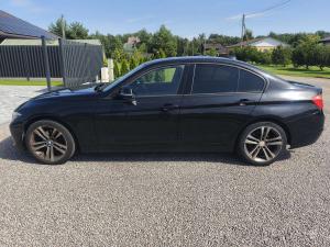 Melns BMW 320 2012 Panevēža, ar dzinēja tilpumu 2.00 L un nobraukumu 197 tūkst. km par 2950 €, foto 5 vietnē AUTOMOTO.COM.LV