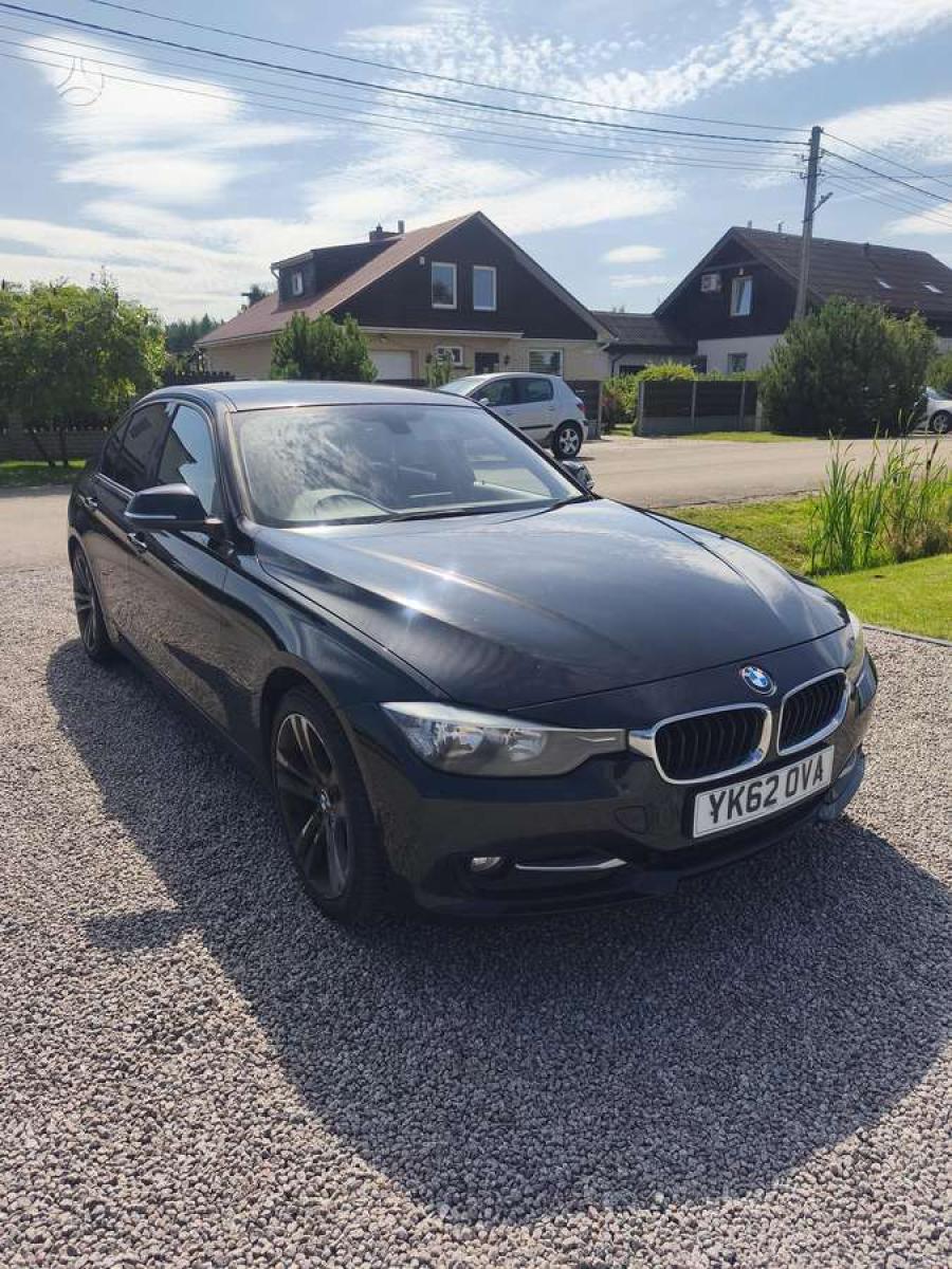 Melns BMW 320 2012 Panevēža, ar dzinēja tilpumu 2.00 L un nobraukumu 197 tūkst. km par 2950 €, foto 8 vietnē AUTOMOTO.COM.LV