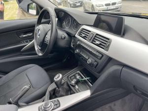 Black BMW 320 2012 in Kaunas, with an engine capacity of 2.00 L and mileage of 279 thousand km for 5650 €, photo 30 on AUTOMOTO.COM.LV