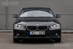 Melns BMW 320 2013 Rīga, ar dzinēja tilpumu 2.00 L un nobraukumu 0 tūkst. km par 10990 €, foto 2 vietnē AUTOMOTO.COM.LV