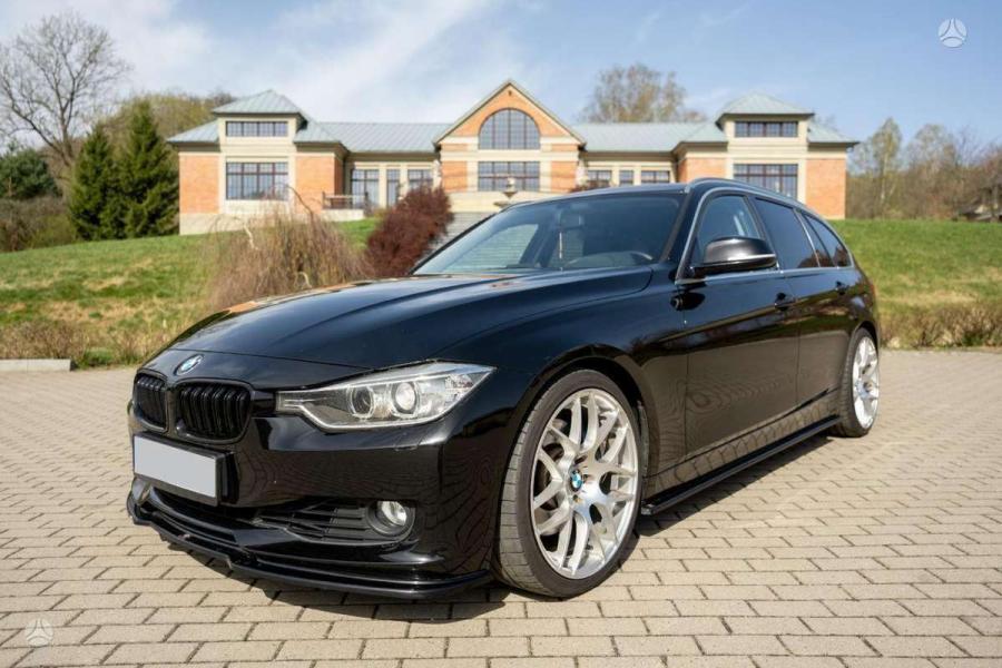 Melns BMW 320 2013 Viļņa, ar dzinēja tilpumu 2.00 L un nobraukumu 290 tūkst. km par 6999 €, foto 1 vietnē AUTOMOTO.COM.LV