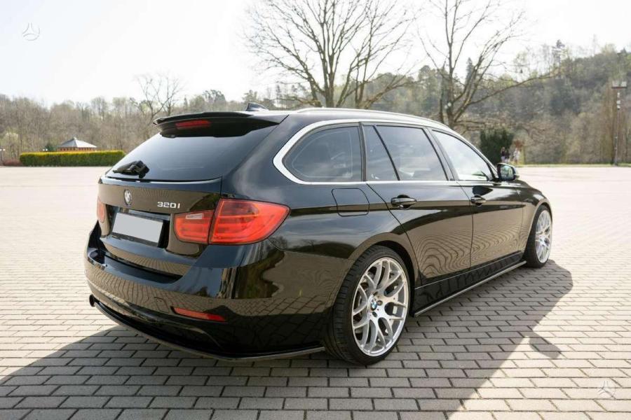 Melns BMW 320 2013 Viļņa, ar dzinēja tilpumu 2.00 L un nobraukumu 290 tūkst. km par 6999 €, foto 3 vietnē AUTOMOTO.COM.LV