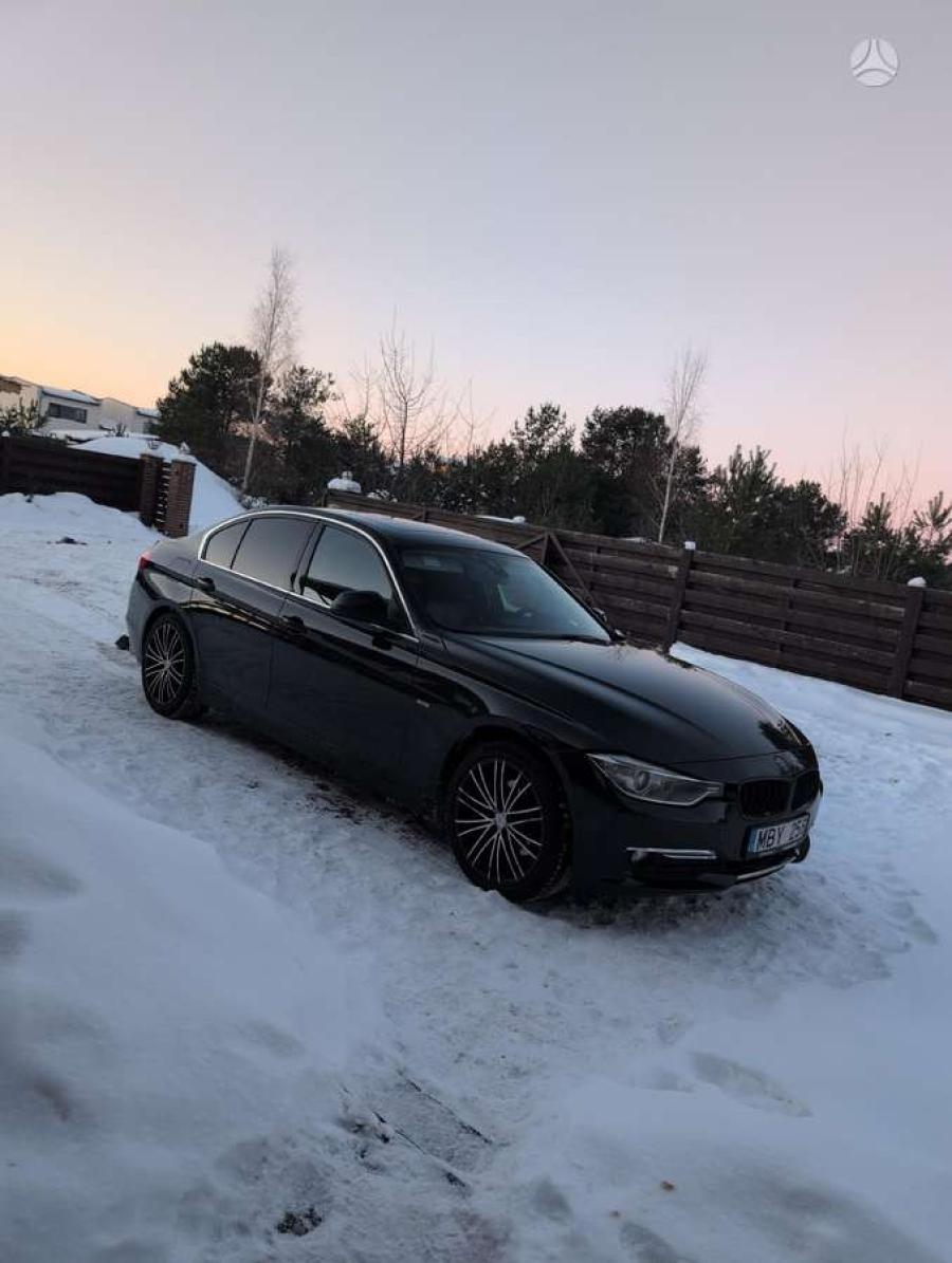 Melns BMW 320 2013 Klaipėda, ar dzinēja tilpumu 2.00 L un nobraukumu 400 tūkst. km par 8200 €, foto 8 vietnē AUTOMOTO.COM.LV