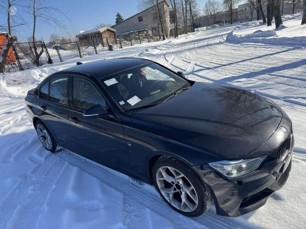 Black BMW 320 2013 in Alytus, with an engine capacity of 2.00 L and mileage of 249 thousand km for 6350 €, photo 9 on AUTOMOTO.COM.LV