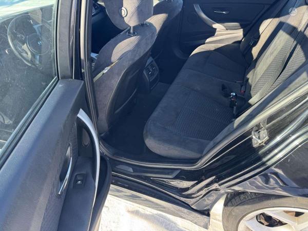 Melns BMW 320 2013 Alīta, ar dzinēja tilpumu 2.00 L un nobraukumu 249 tūkst. km par 6350 €, foto 11 vietnē AUTOMOTO.COM.LV