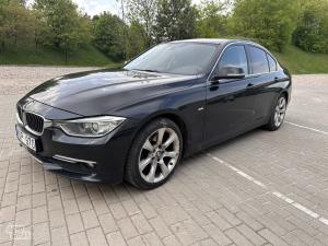 Черный БМВ 320 2013 в Вильнюс, объемом двигателя 1.60 л и пробегом 283 тыс. км за 5500 €, фото  на AUTOMOTO.COM.LV