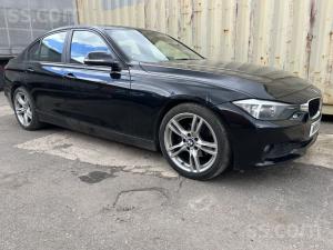 Melns BMW 320 2013 Rīga, ar dzinēja tilpumu 2.00 L un nobraukumu 230 tūkst. km par 3500 €, foto 9 vietnē AUTOMOTO.COM.LV