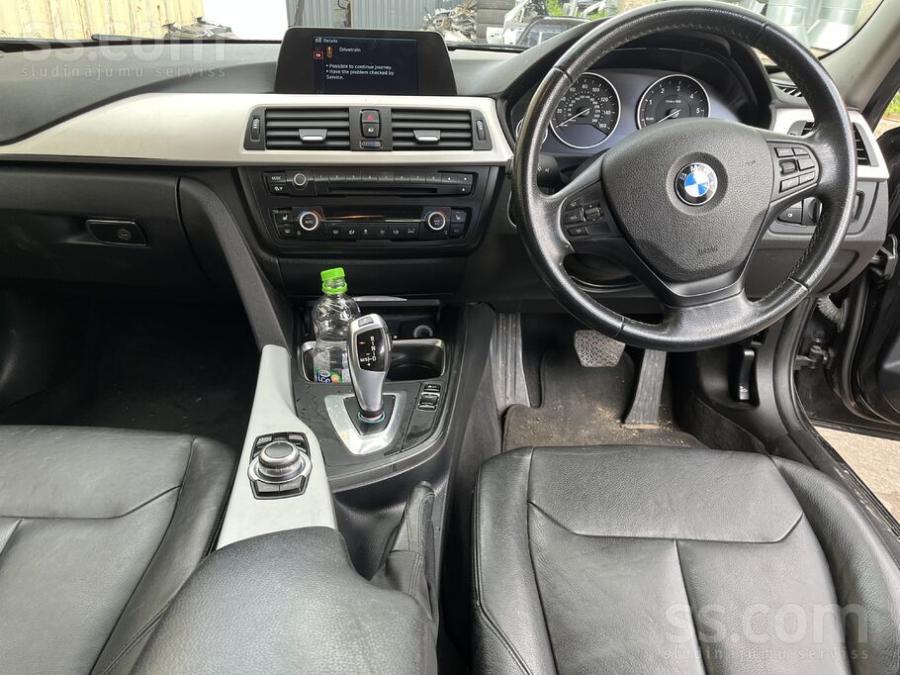 Melns BMW 320 2013 Rīga, ar dzinēja tilpumu 2.00 L un nobraukumu 230 tūkst. km par 3500 €, foto 13 vietnē AUTOMOTO.COM.LV