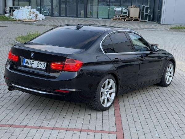 Black BMW 320 2013 in Vilnius, with an engine capacity of 2.00 L and mileage of 270 thousand km for 4600 €, photo 7 on AUTOMOTO.COM.LV