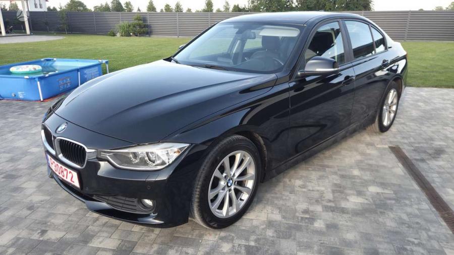 Melns BMW 320 2013 Kauņa, ar dzinēja tilpumu 2.00 L un nobraukumu 288 tūkst. km par 9200 €, foto 4 vietnē AUTOMOTO.COM.LV