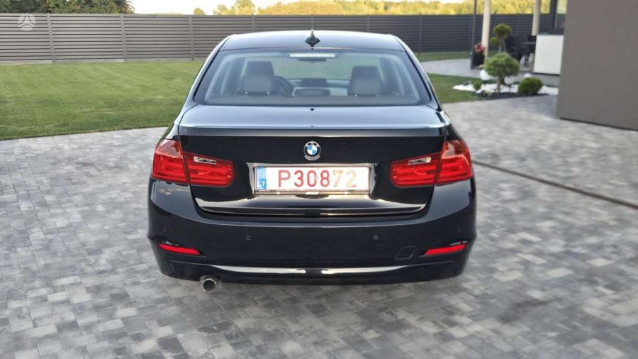 Melns BMW 320 2013 Kauņa, ar dzinēja tilpumu 2.00 L un nobraukumu 288 tūkst. km par 9200 €, foto 6 vietnē AUTOMOTO.COM.LV