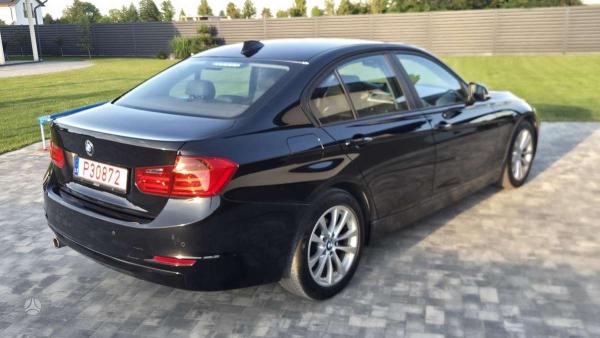 Melns BMW 320 2013 Kauņa, ar dzinēja tilpumu 2.00 L un nobraukumu 288 tūkst. km par 9200 €, foto 7 vietnē AUTOMOTO.COM.LV