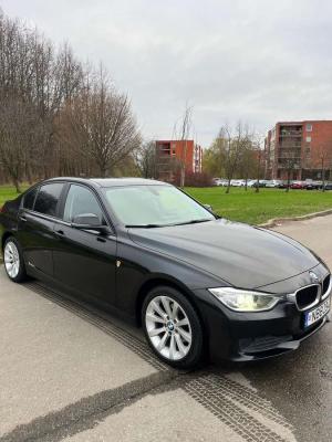 Черный БМВ 320 2013 в Вильнюс, объемом двигателя 2.00 л и пробегом 295 тыс. км за 8500 €, фото 5 на AUTOMOTO.COM.LV
