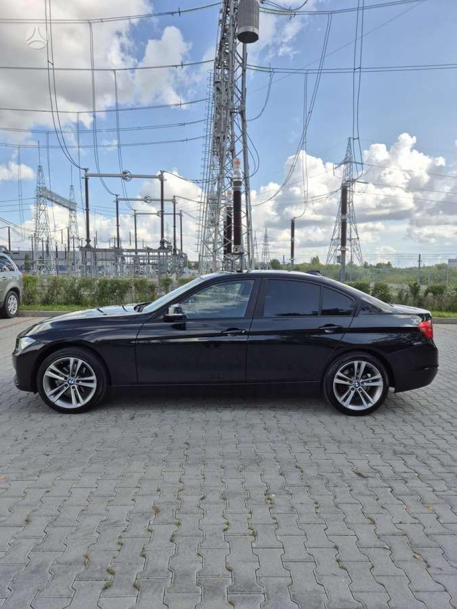 Black BMW 320 2013 in Siauliai, with an engine capacity of 2.00 L and mileage of 336 thousand km for 8950 €, photo 7 on AUTOMOTO.COM.LV