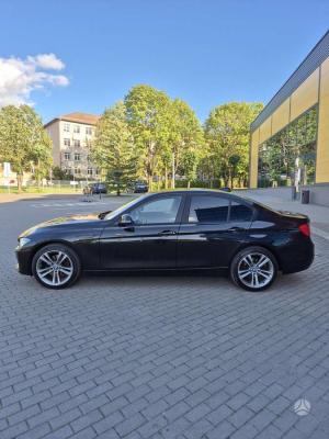 Black BMW 320 2013 in Siauliai, with an engine capacity of 2.00 L and mileage of 336 thousand km for 8950 €, photo 23 on AUTOMOTO.COM.LV