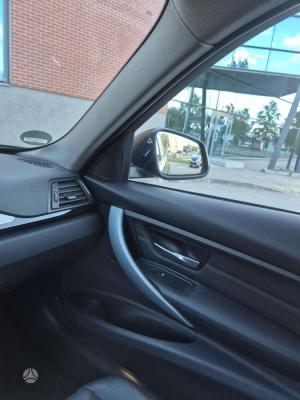 Black BMW 320 2013 in Siauliai, with an engine capacity of 2.00 L and mileage of 336 thousand km for 8950 €, photo 35 on AUTOMOTO.COM.LV