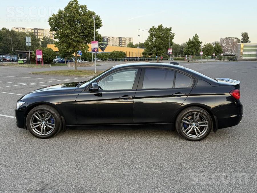 Black BMW 320 2013 in Riga, with an engine capacity of 2.00 L and mileage of 127 thousand km for 13990 €, photo 6 on AUTOMOTO.COM.LV