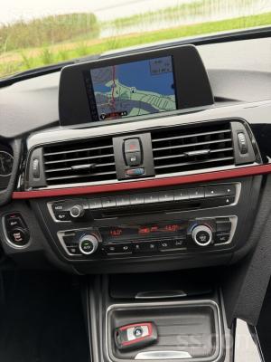 Black BMW 320 2013 in Ludza, with an engine capacity of 2.00 L and mileage of 0 thousand km for 9500 €, photo 33 on AUTOMOTO.COM.LV