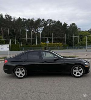 Melns BMW 320 2013 Viļņa, ar dzinēja tilpumu 2.00 L un nobraukumu 224 tūkst. km par 8400 €, foto 4 vietnē AUTOMOTO.COM.LV