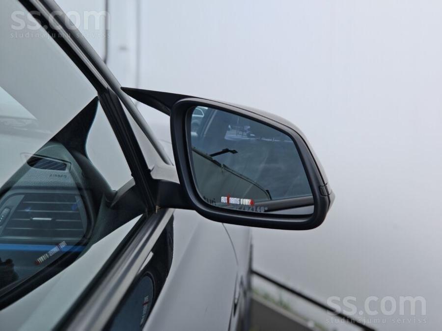 Black BMW 320 2013 in Riga, with an engine capacity of 2.00 L and mileage of 127 thousand km for 13950 €, photo 19 on AUTOMOTO.COM.LV