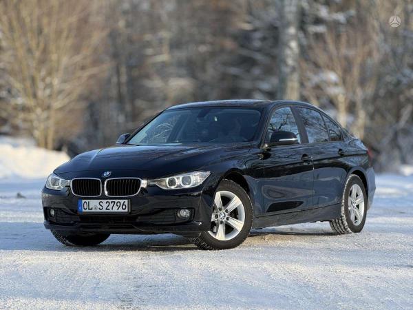 Melns BMW 320 2014 Kauņa, ar dzinēja tilpumu 2.00 L un nobraukumu 300 tūkst. km par 9300 €, foto 1 vietnē AUTOMOTO.COM.LV