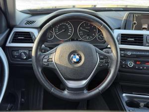 Melns BMW 320 2014 Kauņa, ar dzinēja tilpumu 2.00 L un nobraukumu 300 tūkst. km par 9300 €, foto 22 vietnē AUTOMOTO.COM.LV