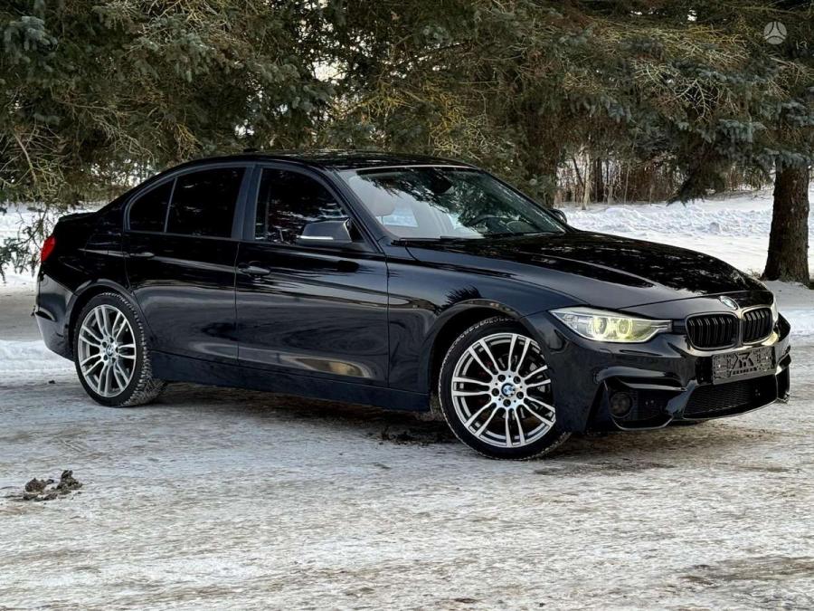 Black BMW 320 2014 in Jelgava, with an engine capacity of 2.00 L and mileage of 243 thousand km for 10800 €, photo 9 on AUTOMOTO.COM.LV