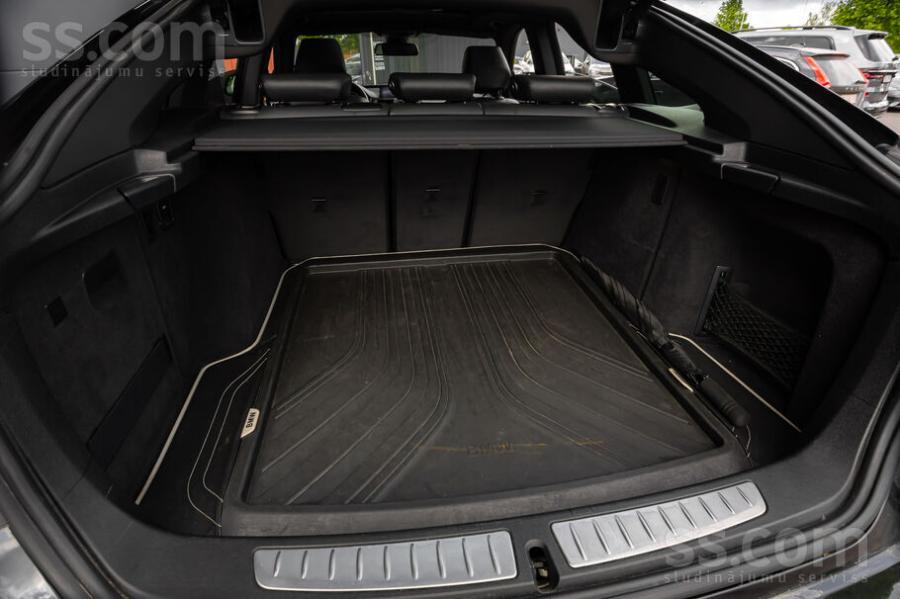 Black BMW 320 2014 in Jelgava, with an engine capacity of 2.00 L and mileage of 280 thousand km for 9900 €, photo 6 on AUTOMOTO.COM.LV