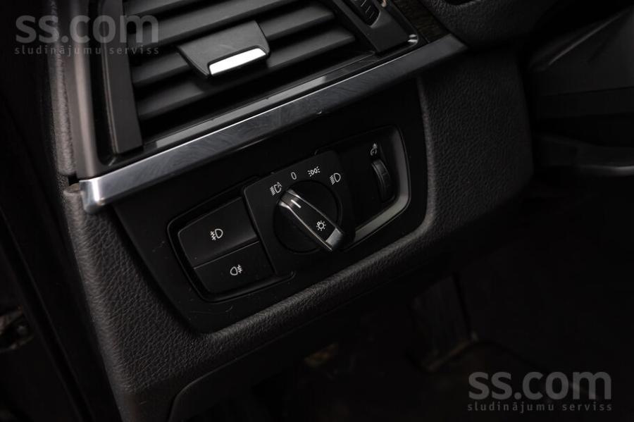 Black BMW 320 2014 in Jelgava, with an engine capacity of 2.00 L and mileage of 280 thousand km for 9900 €, photo 14 on AUTOMOTO.COM.LV