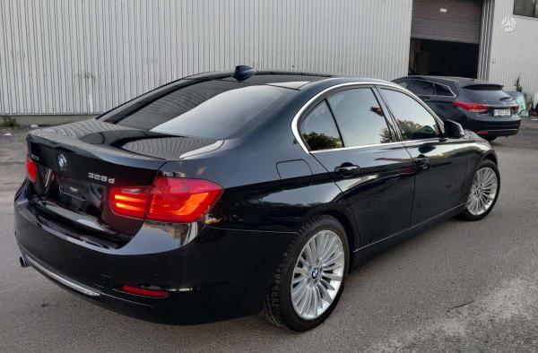Melns BMW 320 2014 Viļņa, ar dzinēja tilpumu 2.00 L un nobraukumu 157 tūkst. km par 6000 €, foto 6 vietnē AUTOMOTO.COM.LV