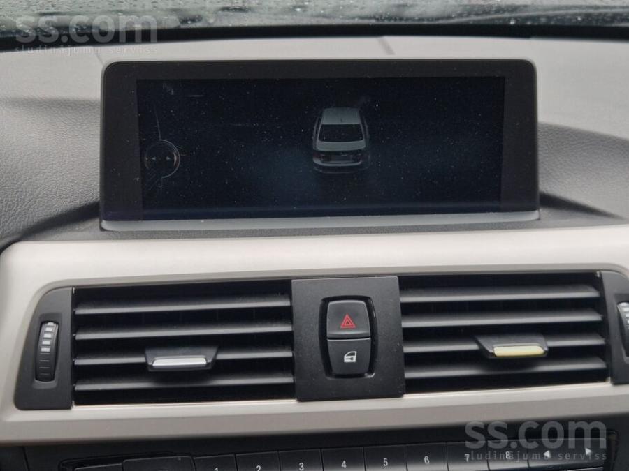 Black BMW 320 2014 in Riga, with an engine capacity of 2.00 L and mileage of 433 thousand km for 5890 €, photo 15 on AUTOMOTO.COM.LV