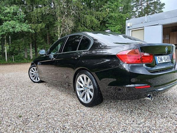 Black BMW 320 2014 in Tukums, with an engine capacity of 2.00 L and mileage of 259 thousand km for 12850 €, photo 5 on AUTOMOTO.COM.LV