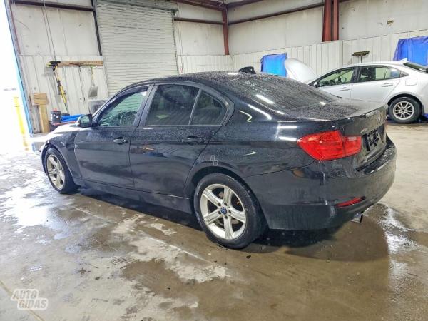 Melns BMW 320 2014 Kretinga, ar dzinēja tilpumu 2.00 L un nobraukumu 240 tūkst. km par 9500 €, foto 3 vietnē AUTOMOTO.COM.LV