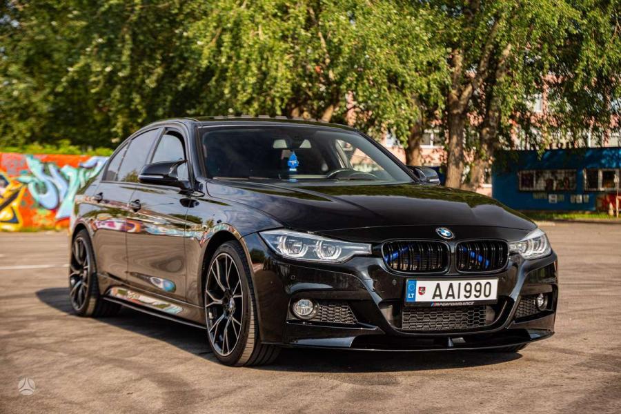 Melns BMW 320 2014 Klaipėda, ar dzinēja tilpumu 2.00 L un nobraukumu 152 tūkst. km par 16300 €, foto 3 vietnē AUTOMOTO.COM.LV