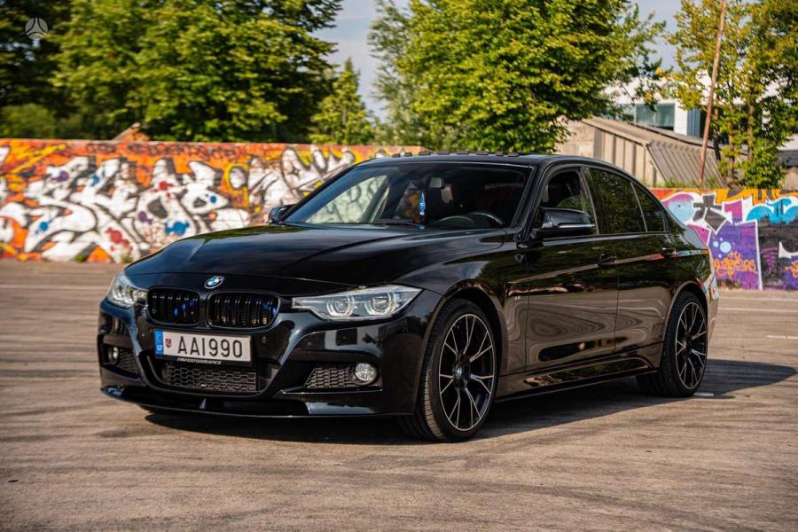 Melns BMW 320 2014 Klaipėda, ar dzinēja tilpumu 2.00 L un nobraukumu 152 tūkst. km par 16300 €, foto 5 vietnē AUTOMOTO.COM.LV