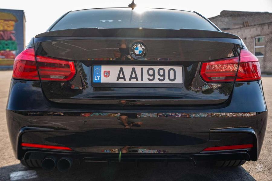 Melns BMW 320 2014 Klaipėda, ar dzinēja tilpumu 2.00 L un nobraukumu 152 tūkst. km par 16300 €, foto 14 vietnē AUTOMOTO.COM.LV