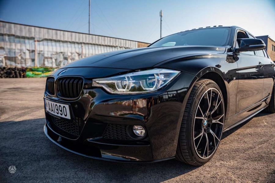 Melns BMW 320 2014 Klaipėda, ar dzinēja tilpumu 2.00 L un nobraukumu 152 tūkst. km par 16300 €, foto 40 vietnē AUTOMOTO.COM.LV