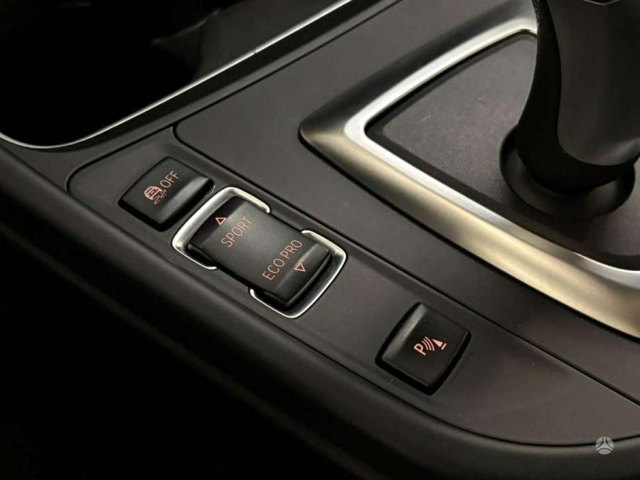 Black BMW 320 2014 in Marijampole, with an engine capacity of 2.00 L and mileage of 218 thousand km for 12500 €, photo 8 on AUTOMOTO.COM.LV