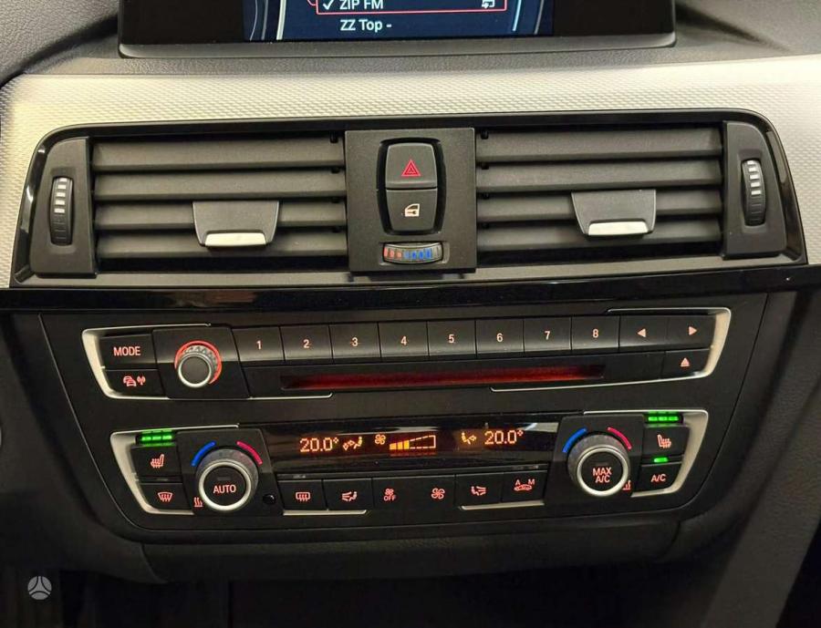 Black BMW 320 2014 in Marijampole, with an engine capacity of 2.00 L and mileage of 218 thousand km for 12500 €, photo 16 on AUTOMOTO.COM.LV